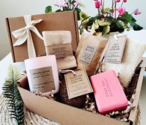 15 Super Thoughtful Eco Friendly Gifts That Will Blow Her Away