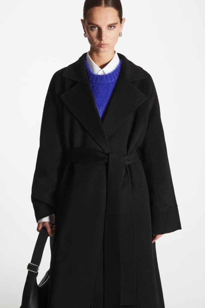 15 Minimalist Clothing Pieces Every Minimalist Needs