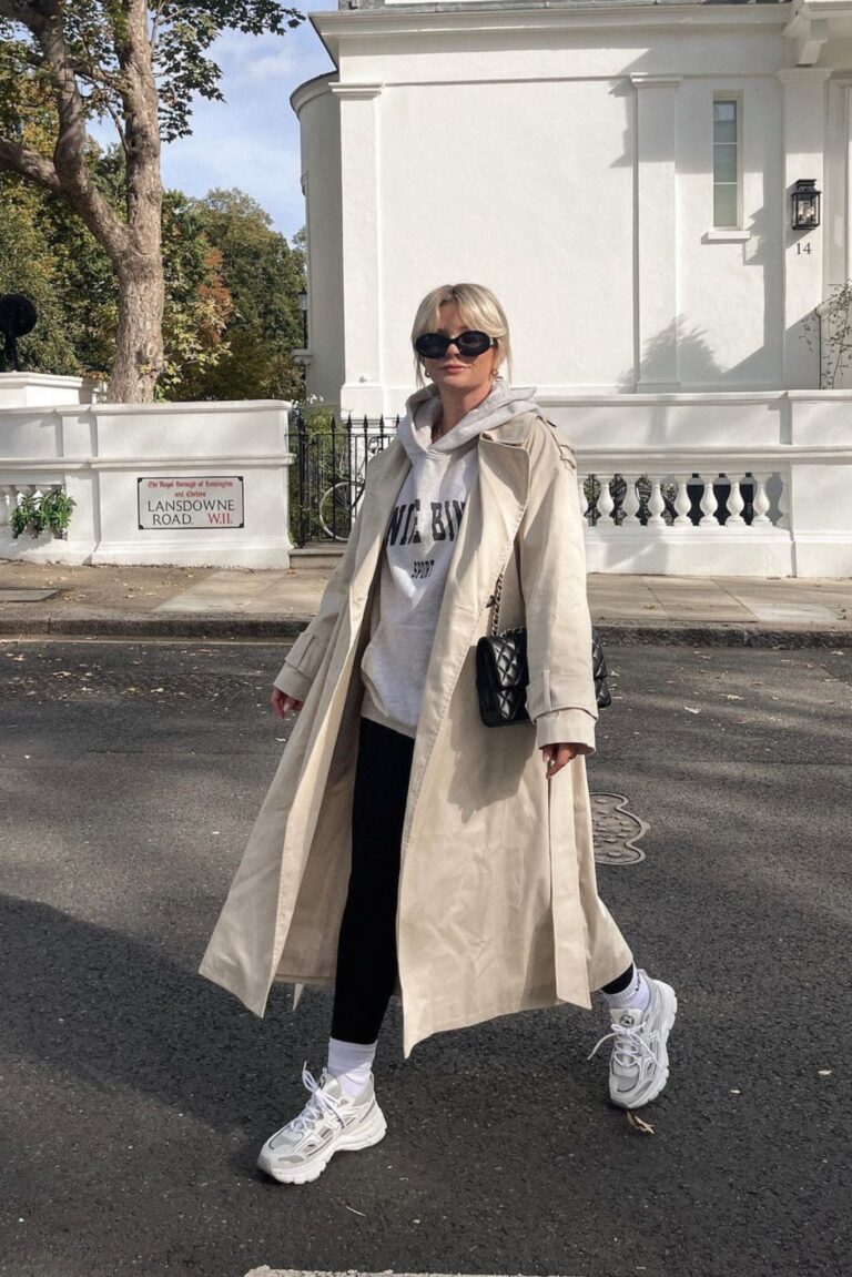 12 Chic Hoodie Outfits For Women For A Cool Stylish Look | Style by Savina