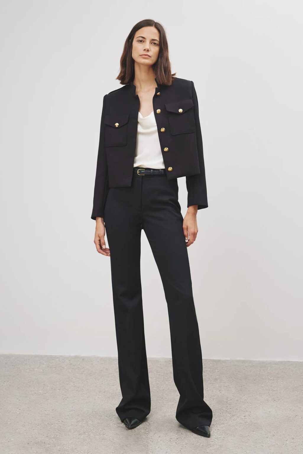 15 Insanely Good Capsule Wardrobe Brands For Every Budget