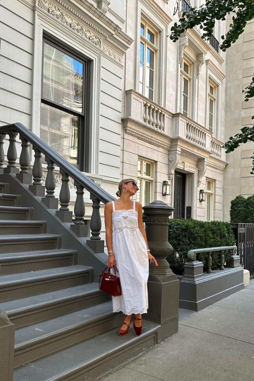 How To Dress Like Old Money: A Guide To Look Expensive