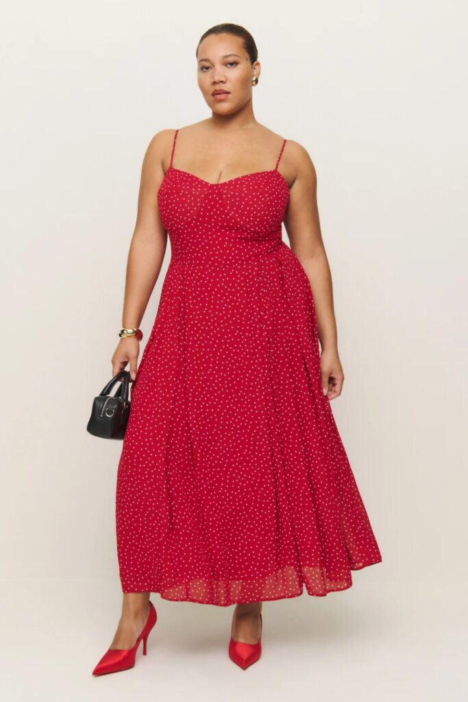 Best Dresses for Apple Shape That Fit Like a Dream