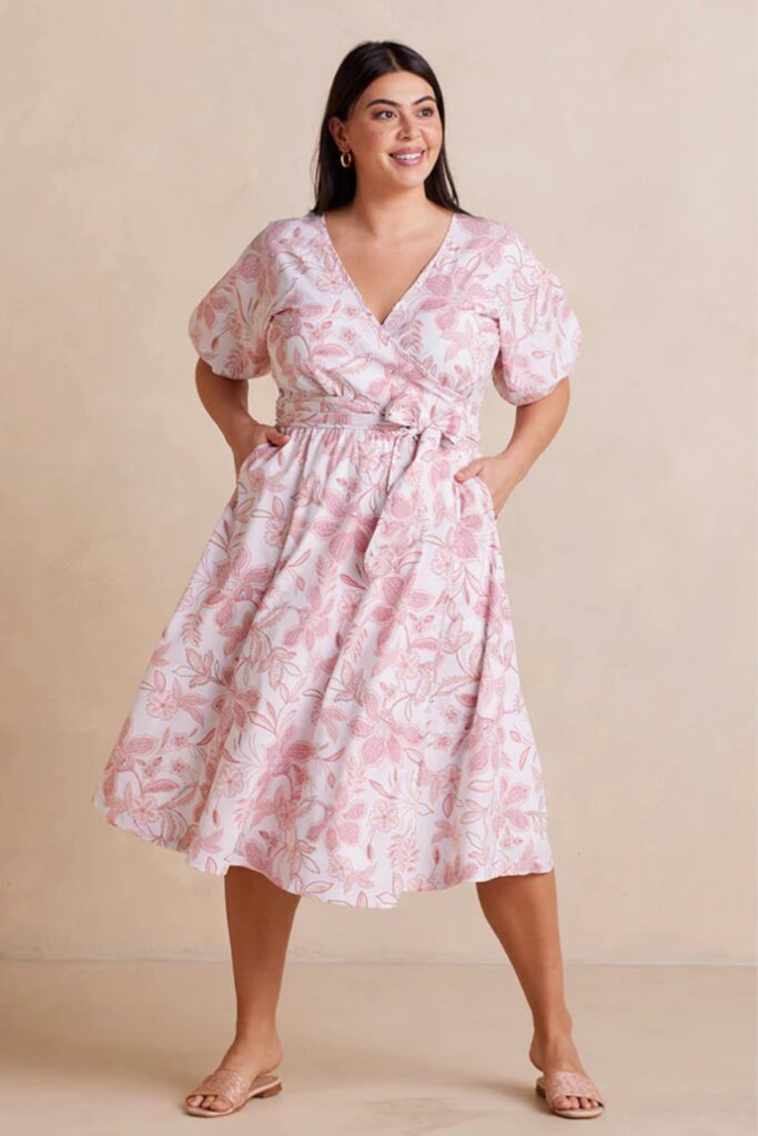 Best Dresses for Apple Shape That Fit Like a Dream